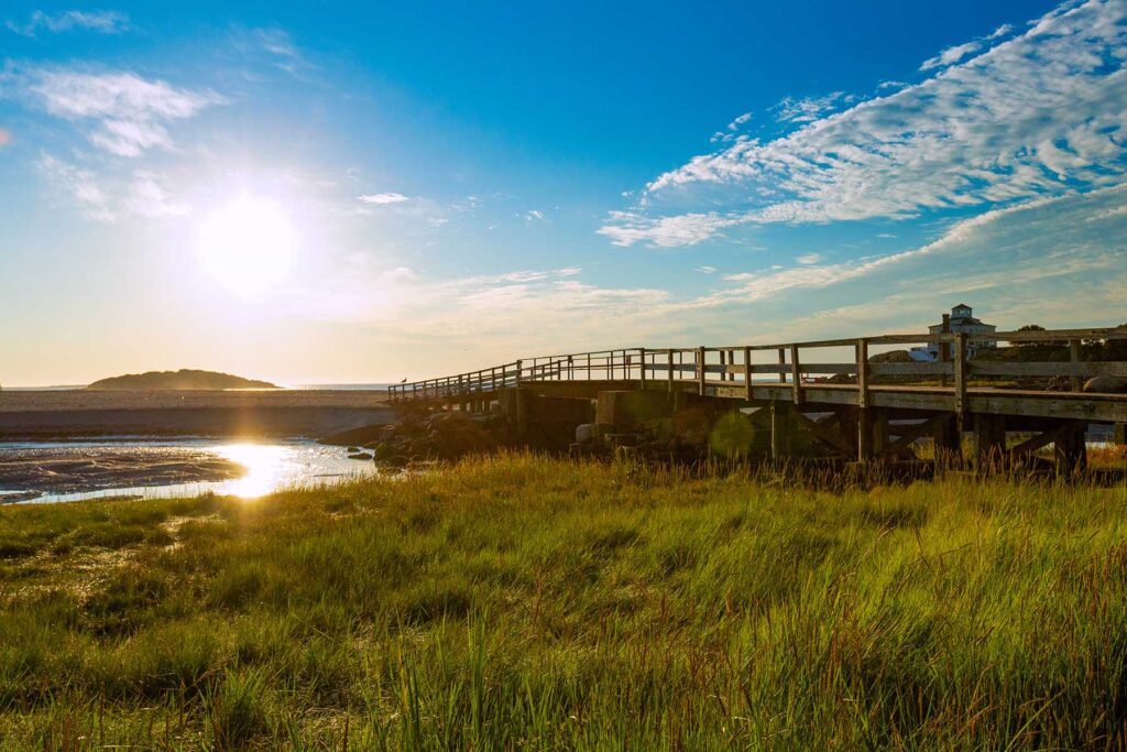 Location - Aquarius on The Back Shore - Gloucester